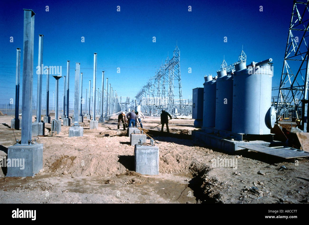 Saudi Arabia Electricity Pylons Construction Workers Digging Stock ...