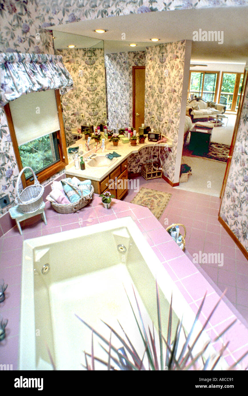 Medford, NJ, USA, American Whirlpool Tub in Custom Luxury Interiors ...