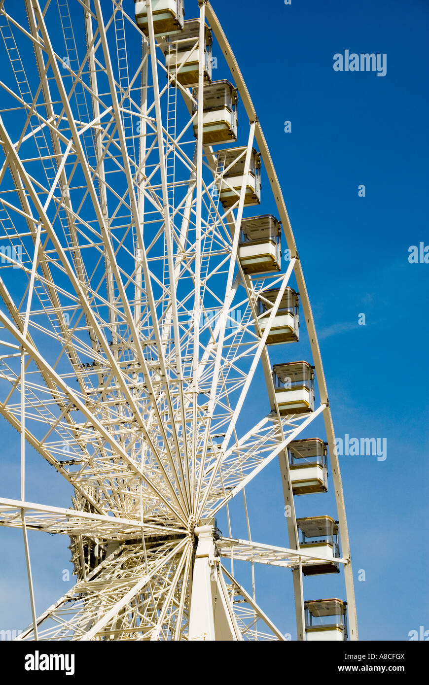 Fun Fair Ferris Wheel Stock Photo - Alamy