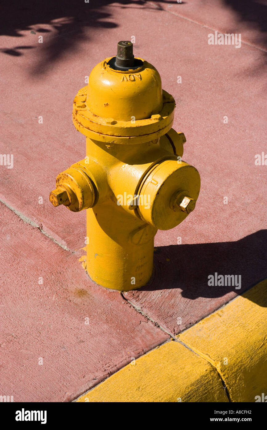Yellow fire hydrant in South Beach, Miami, Florida, USA Stock Photo - Alamy
