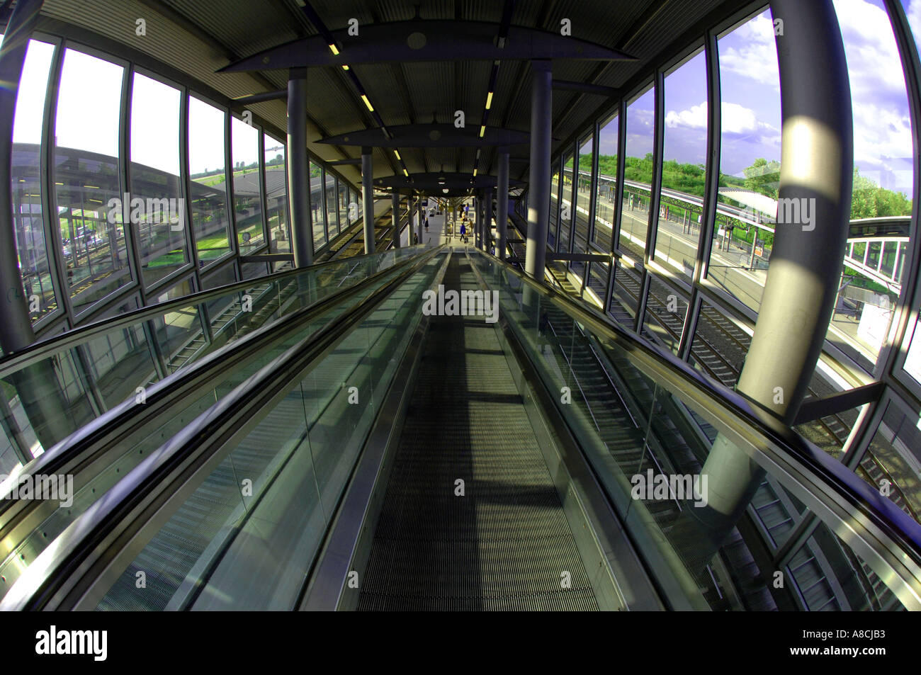Skytrain duesseldorf international airport germany hi-res stock ...