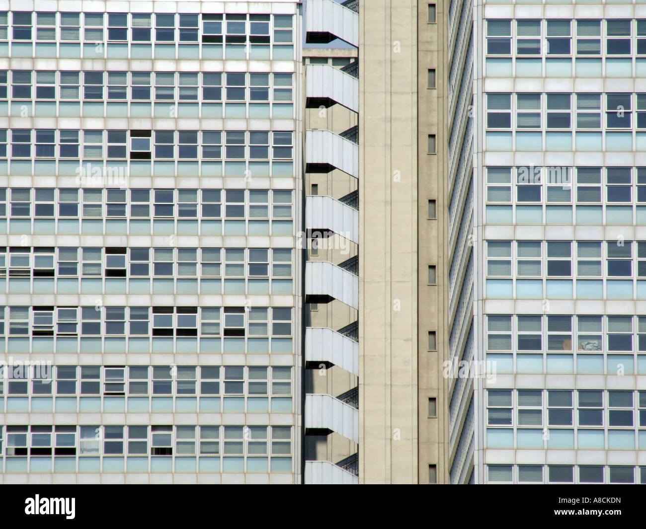modern office block Stock Photo - Alamy
