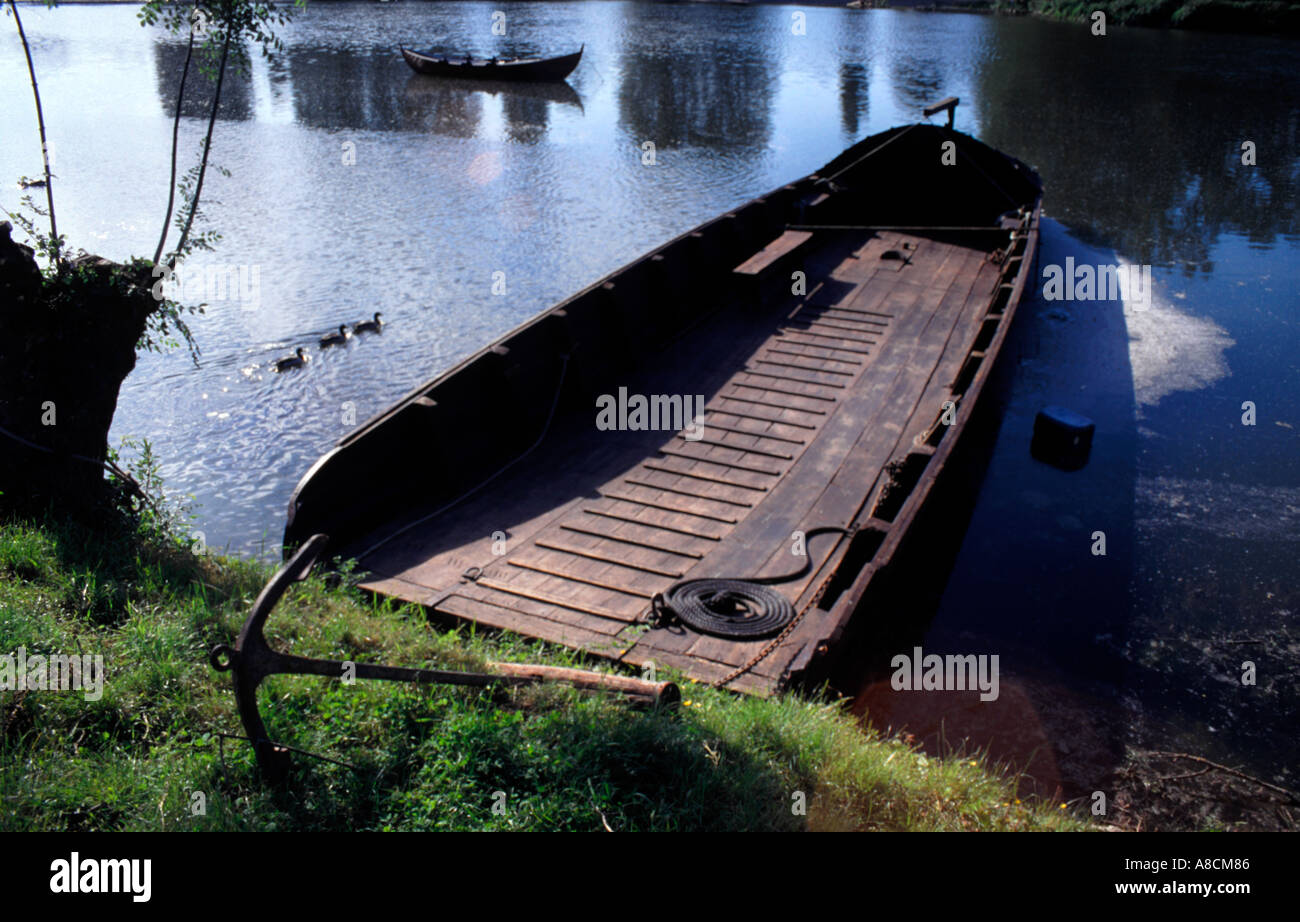 Frence craft hi-res stock photography and images - Alamy