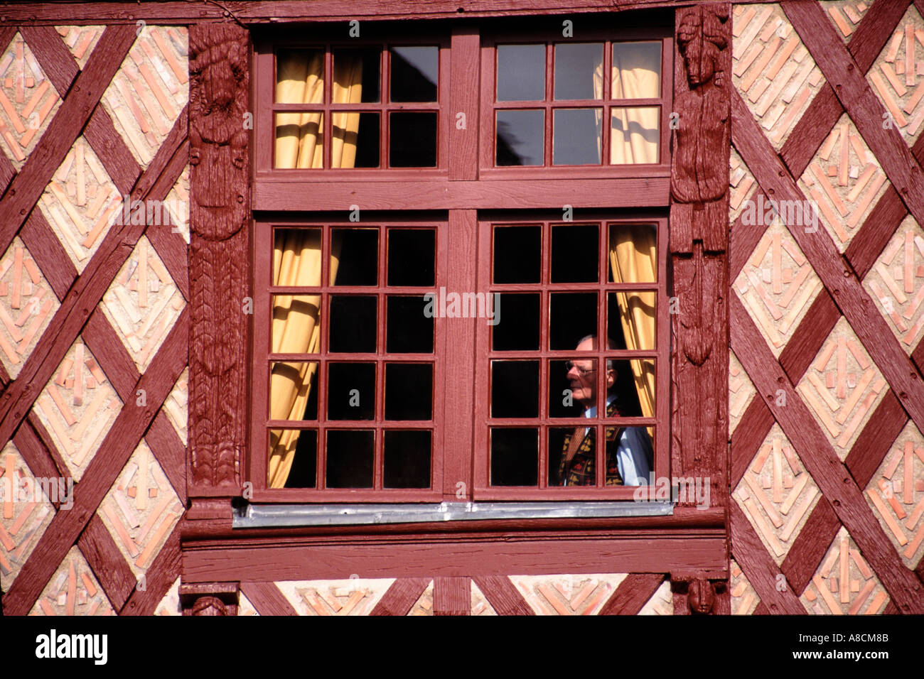 Full attention hi-res stock photography and images - Alamy