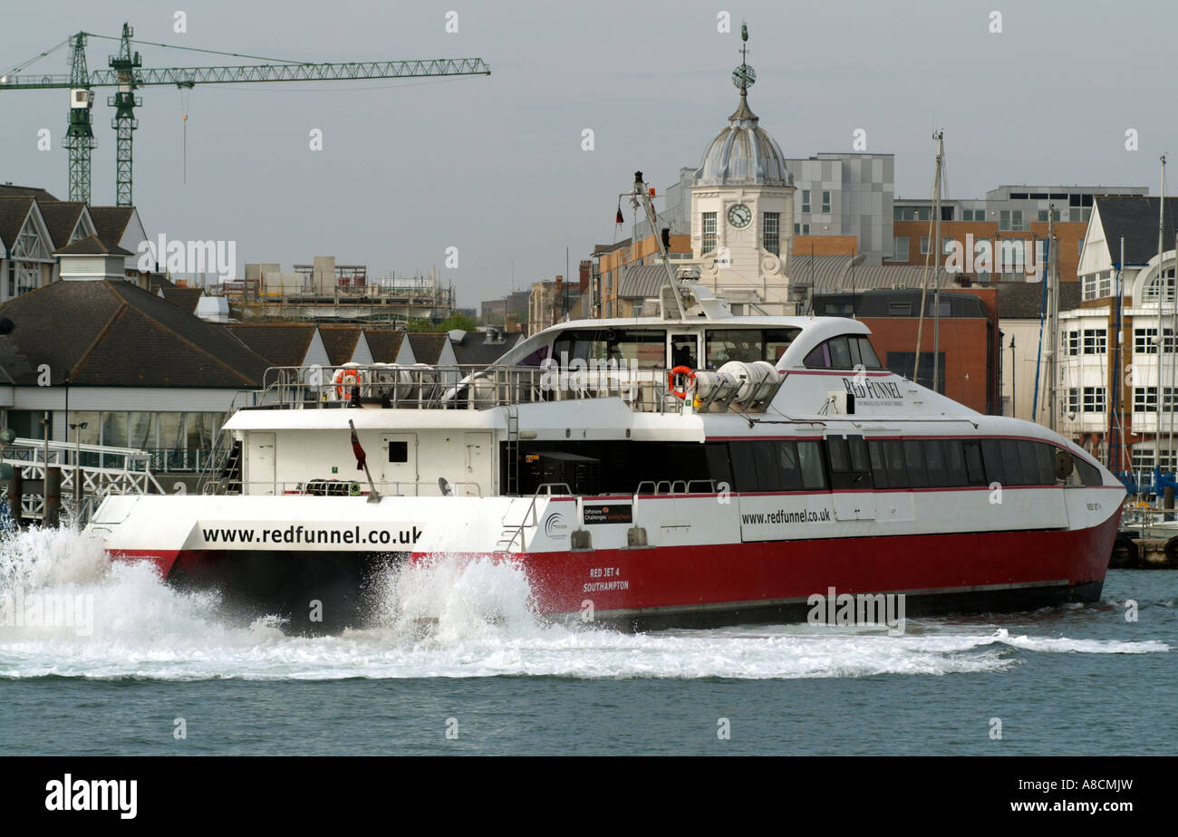 Red Jet 4 a passenger catamaran of Red Funnel arriving at Town Quay ...