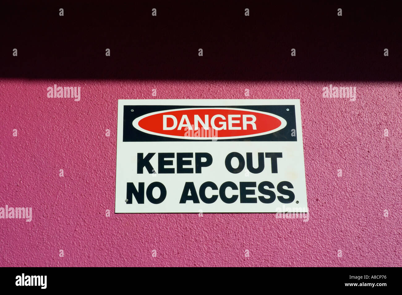 Keep out of the sun sign hi-res stock photography and images - Alamy