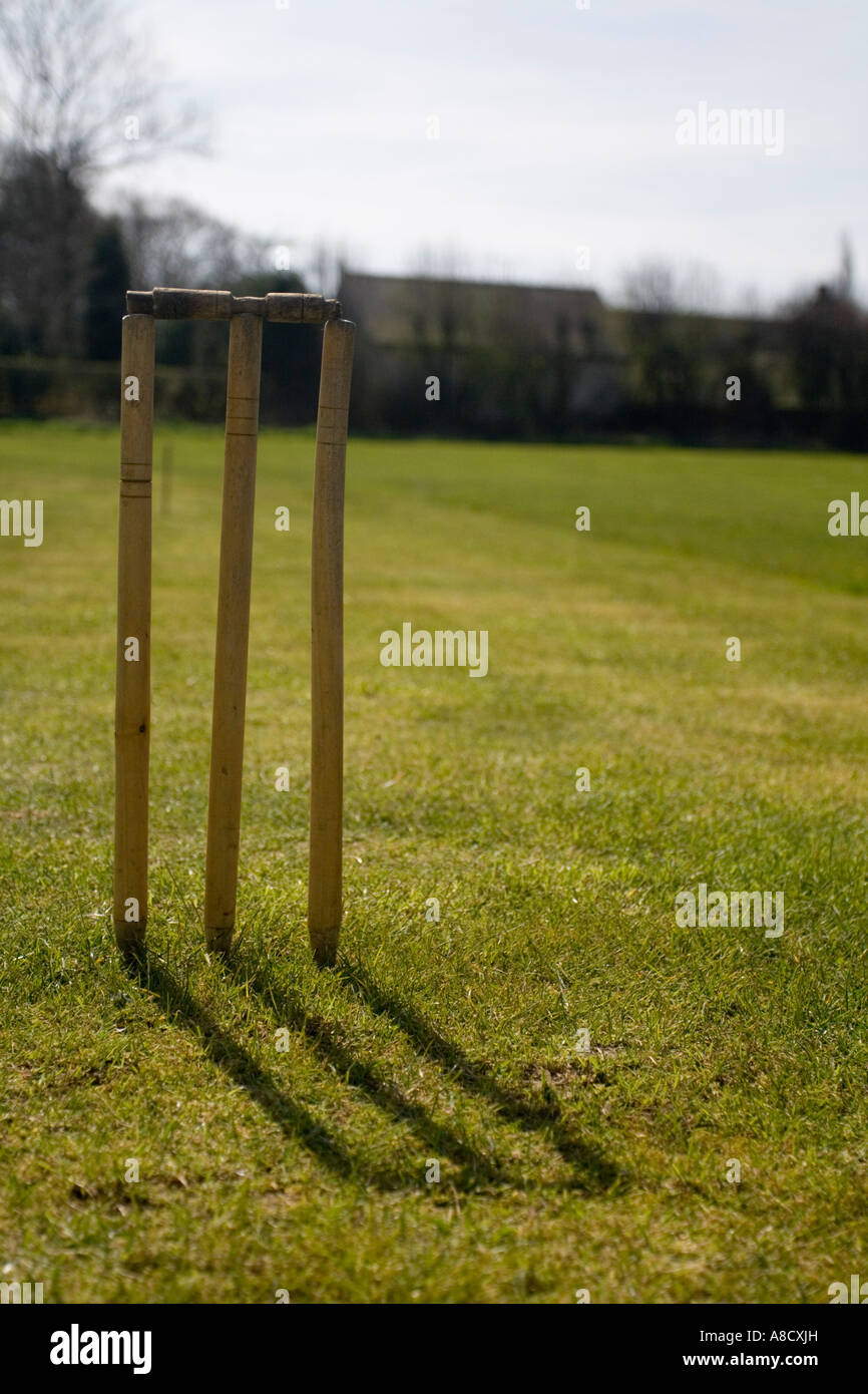 Bails Cricket High Resolution Stock Photography and Images - Alamy