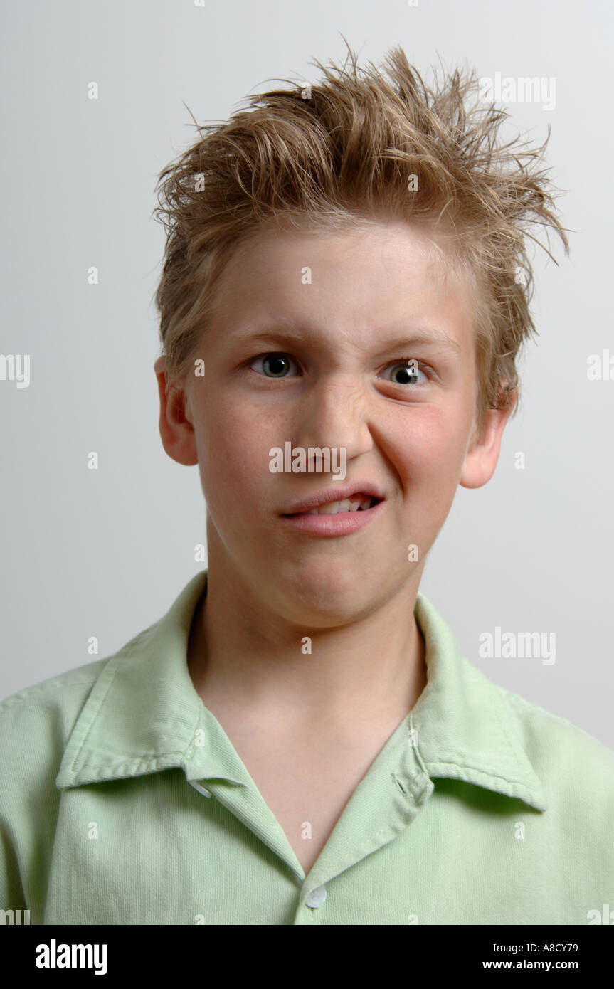 Kid making grossed out face hi-res stock photography and images - Alamy