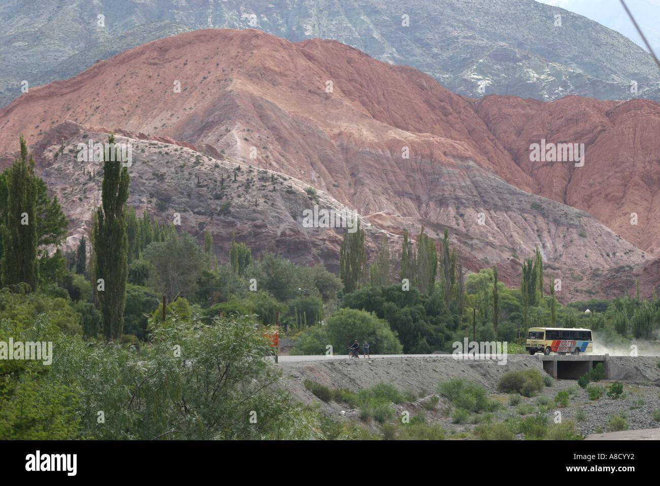 7 colors mountain argentina hi-res stock photography and images - Alamy