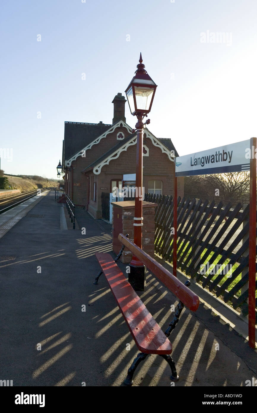 Penrith Railway Station High Resolution Stock Photography and Images ...