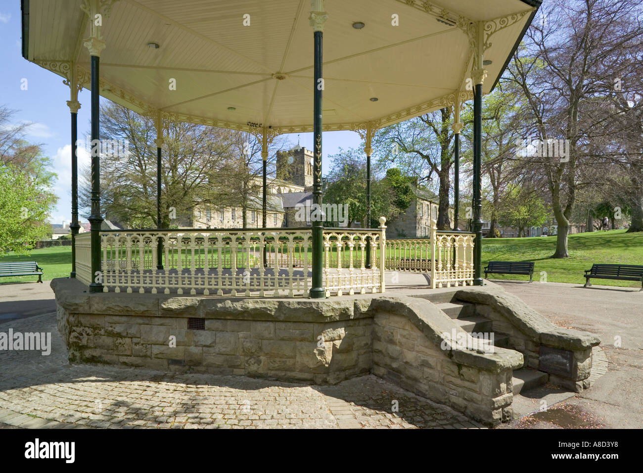 Victorian bandstand music hi-res stock photography and images - Alamy