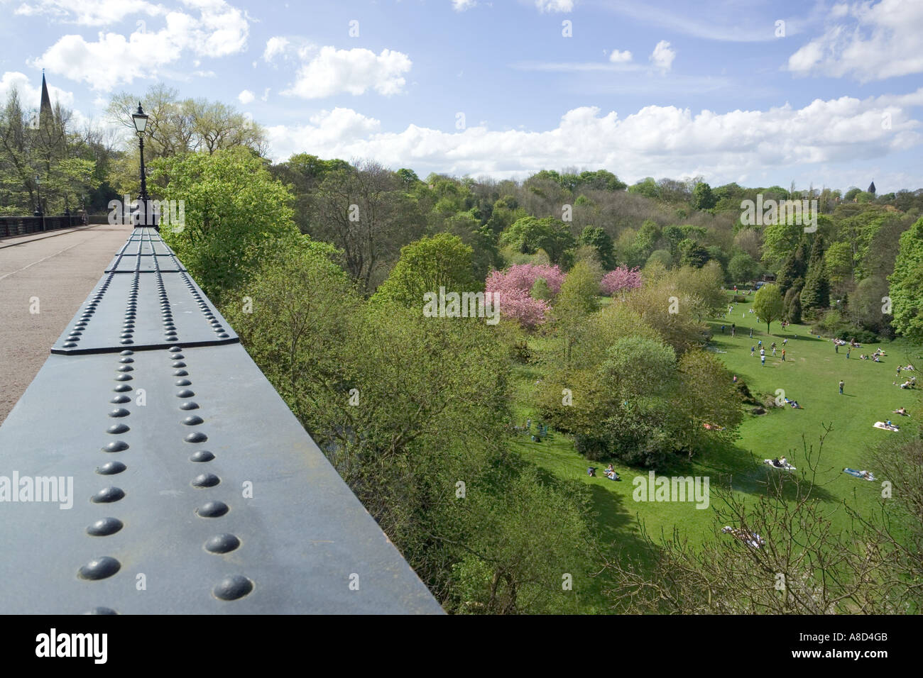 Jesmond park newcastle hi-res stock photography and images - Alamy