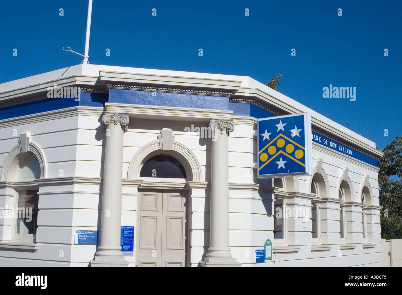 Bank of new zealand hi-res stock photography and images - Alamy