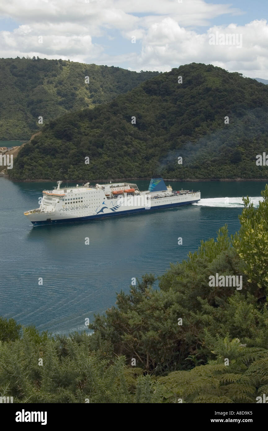 New ferry port hi-res stock photography and images - Alamy