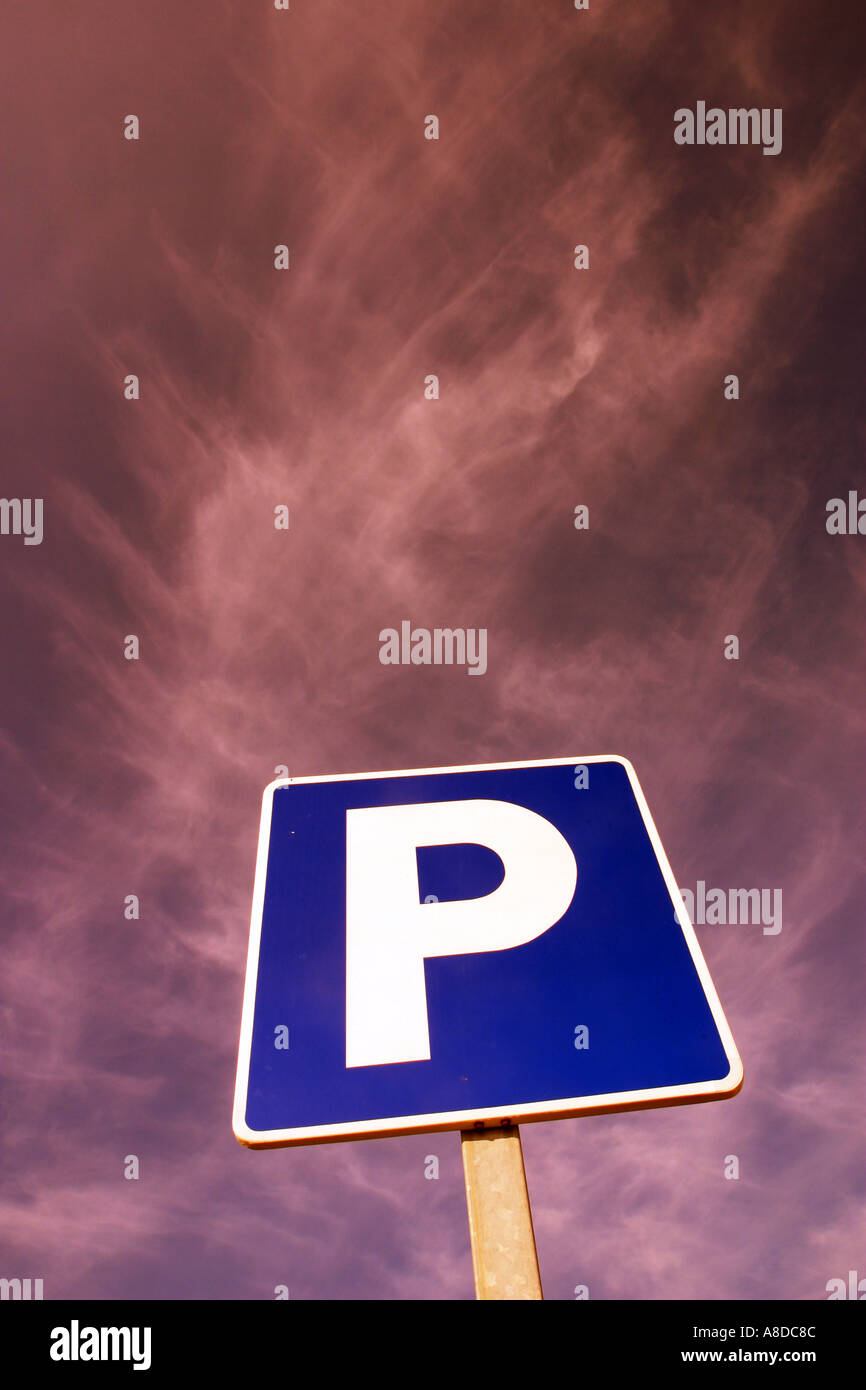Parking information sign hi-res stock photography and images - Alamy