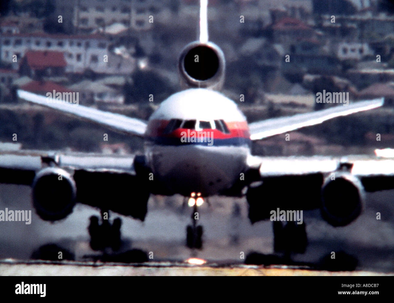 Flying towards camera plane hi-res stock photography and images - Alamy