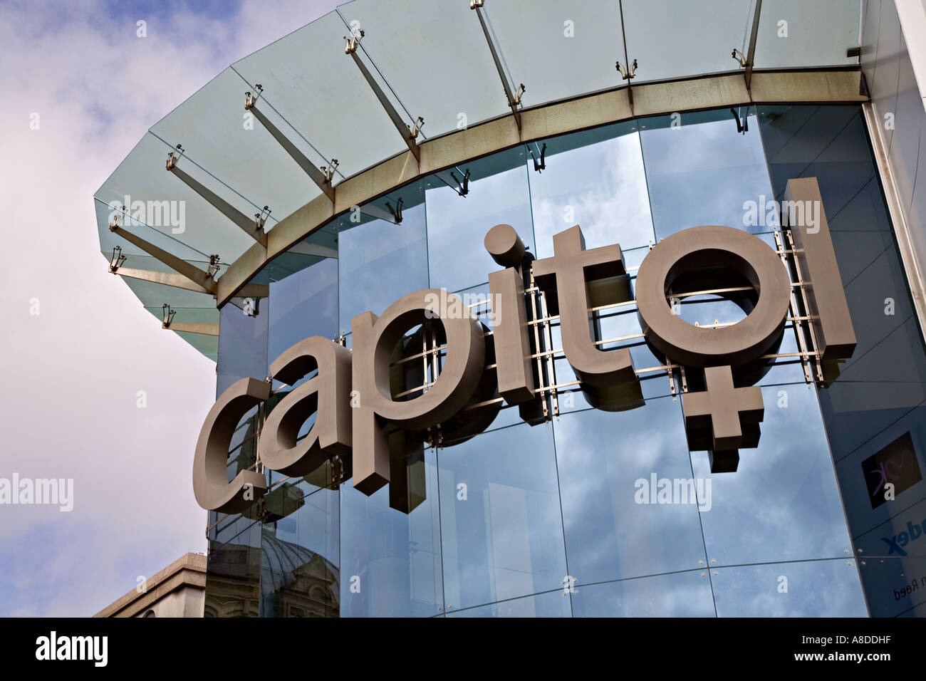 Capitol roof hi-res stock photography and images - Alamy