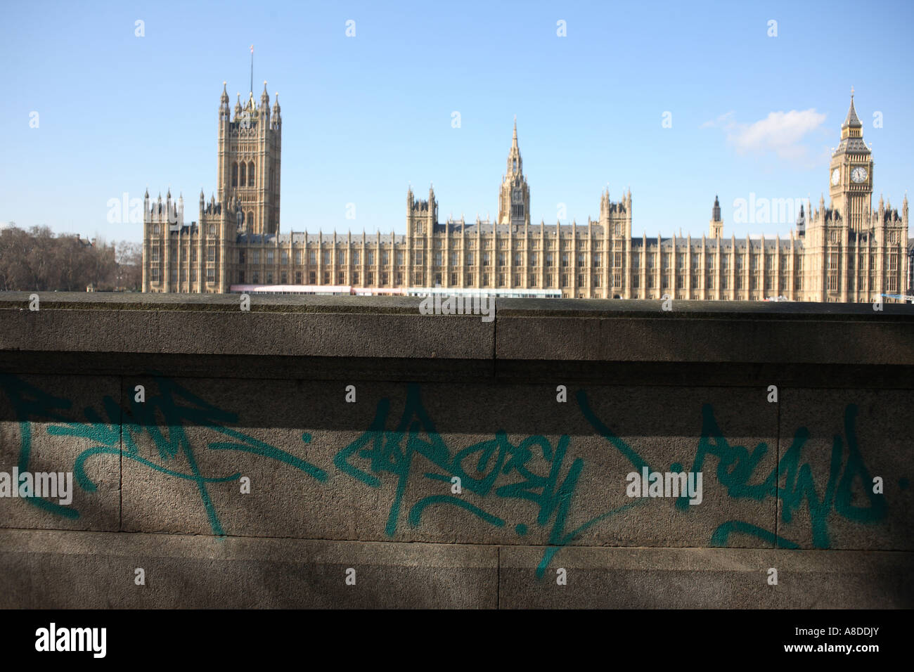 Graffiti, Elizabeth Tower and the Palace of Westminster seen from ...