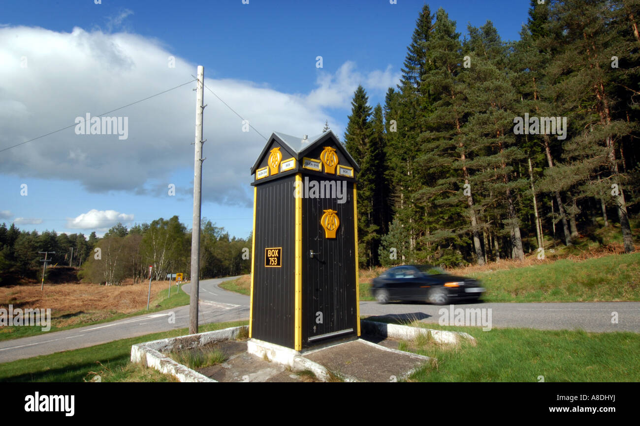 A AA BREAKDOWN SERVICE TELEPHONE BOX IN SCOTLAND.UK Stock Photo - Alamy