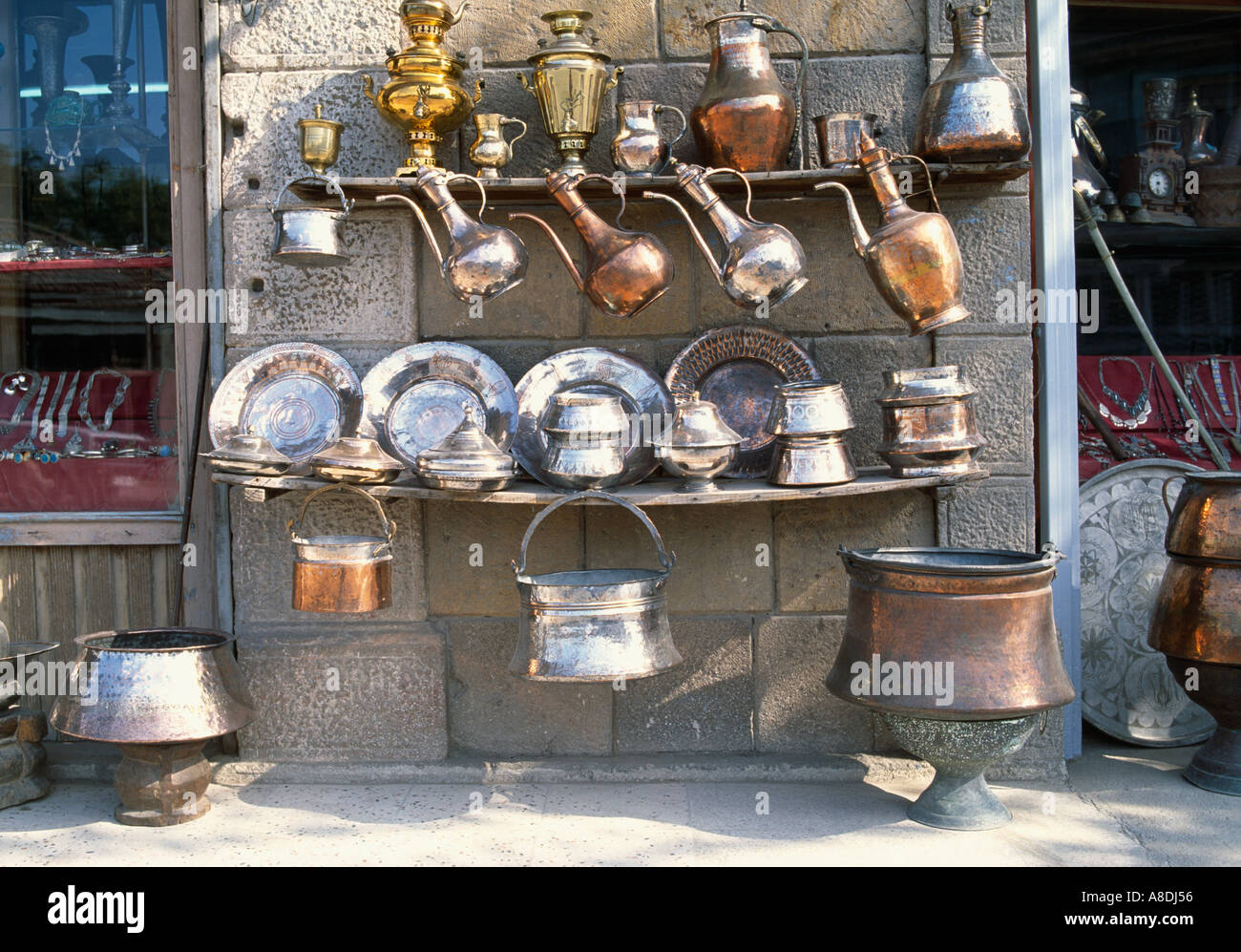 Pots and Pans Stall Marrakesh Morocco Stock Photo - Alamy