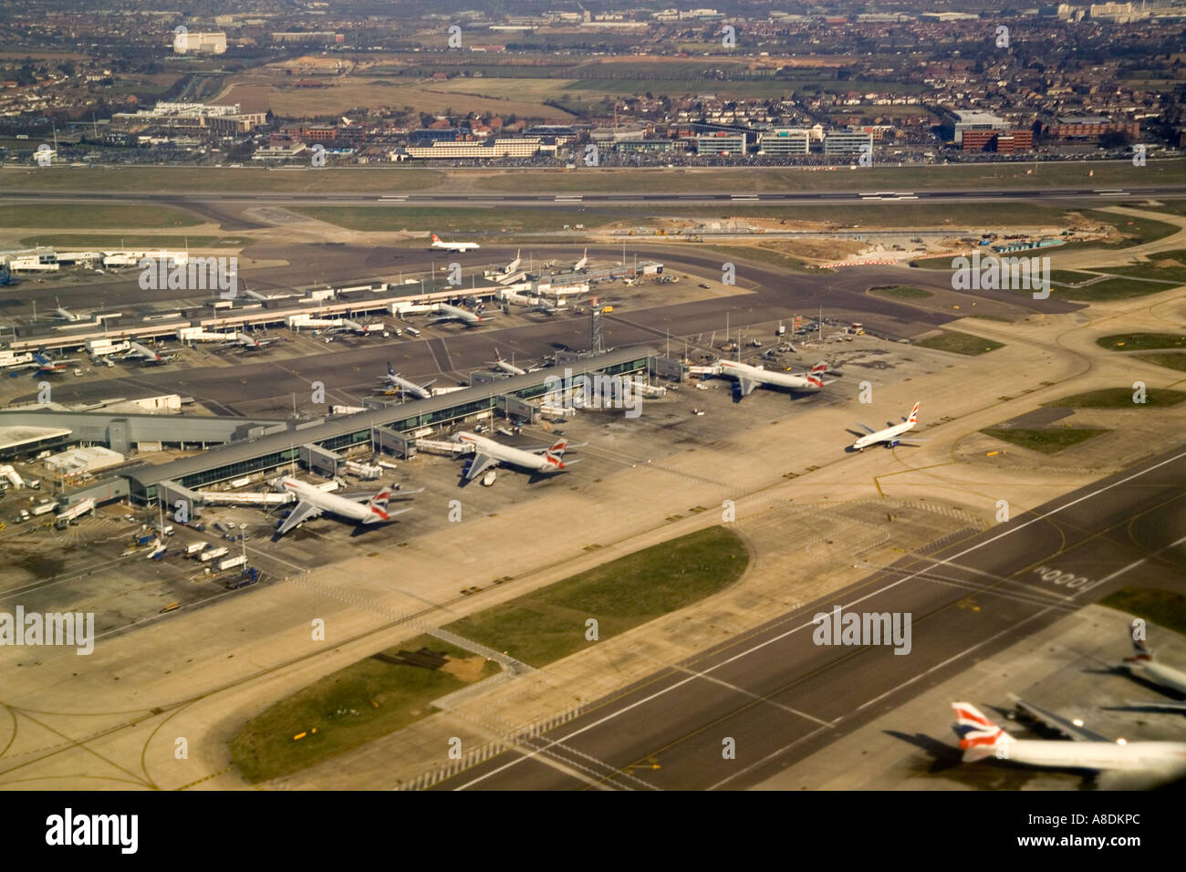 Heathrow airport tarmac view hi-res stock photography and images - Alamy