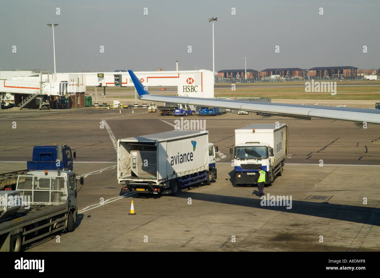support vehicles at Heathrow airport Stock Photo - Alamy