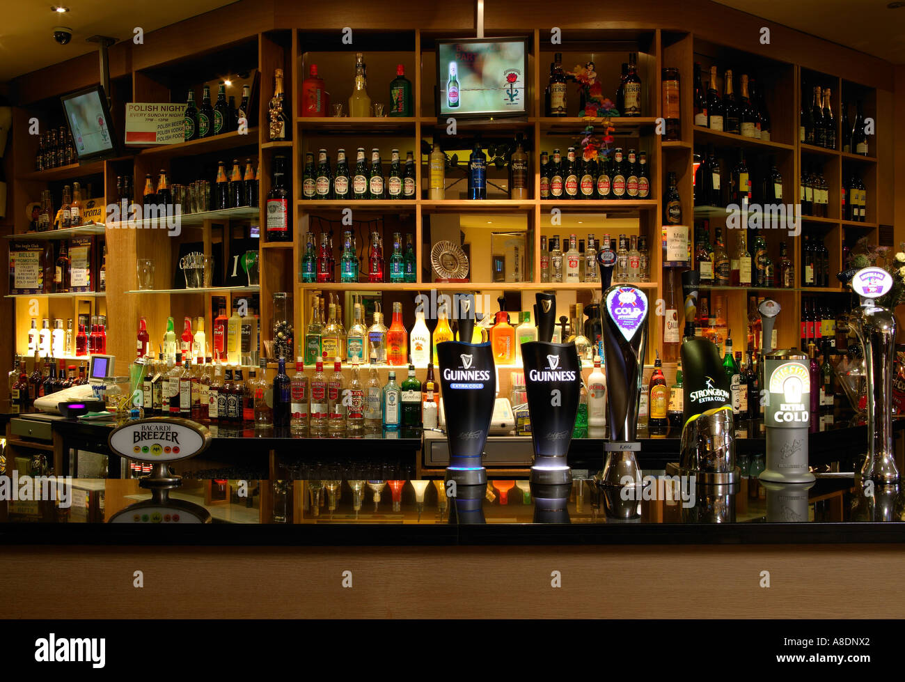 Alcohol scotland hi-res stock photography and images - Alamy