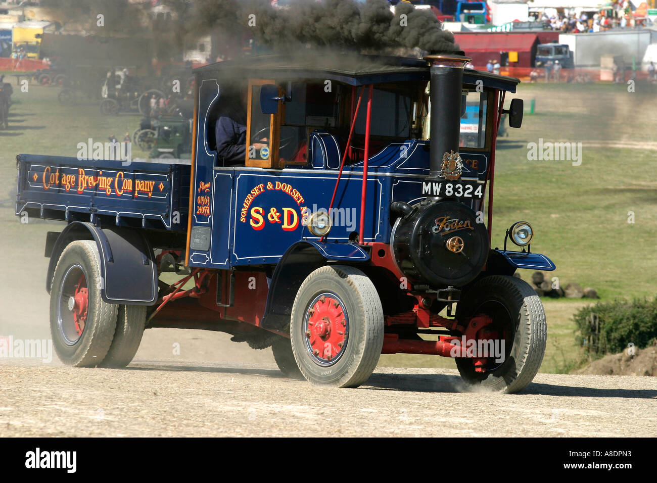 Foden steam wagon hi-res stock photography and images - Alamy