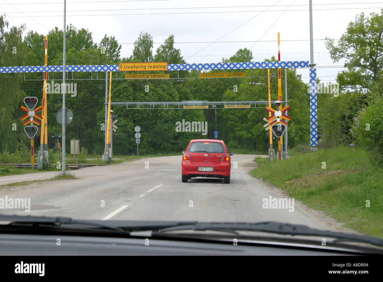 Railway crossing bar hi-res stock photography and images - Alamy