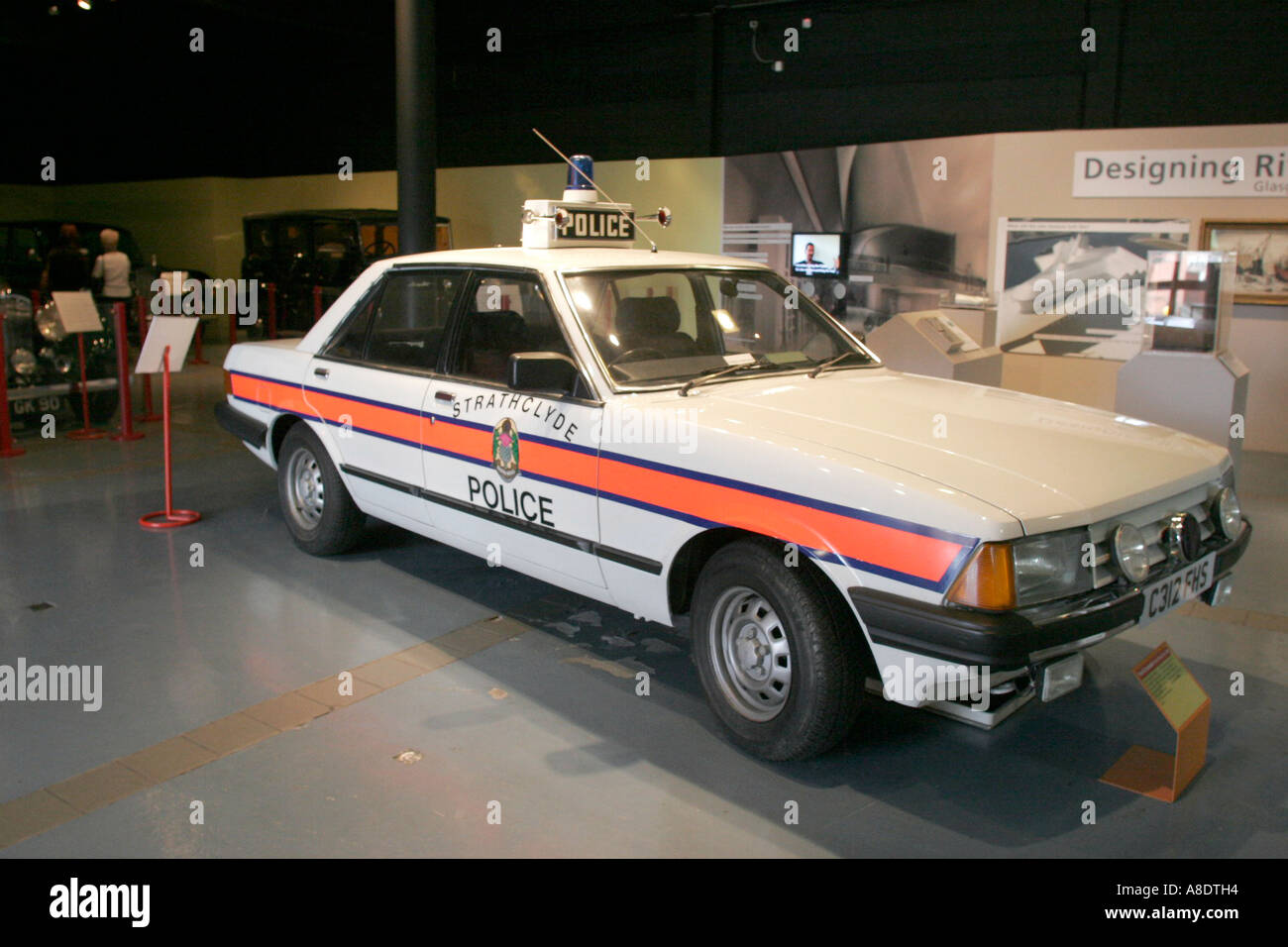 Police scotland car hi-res stock photography and images - Alamy