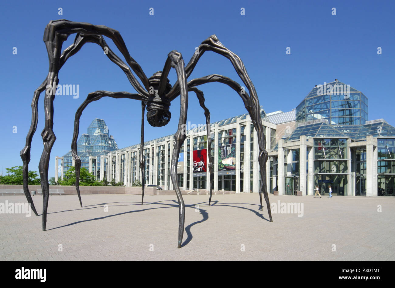 Spider sculpture outside the National Gallery of Canada, Ottawa Stock ...