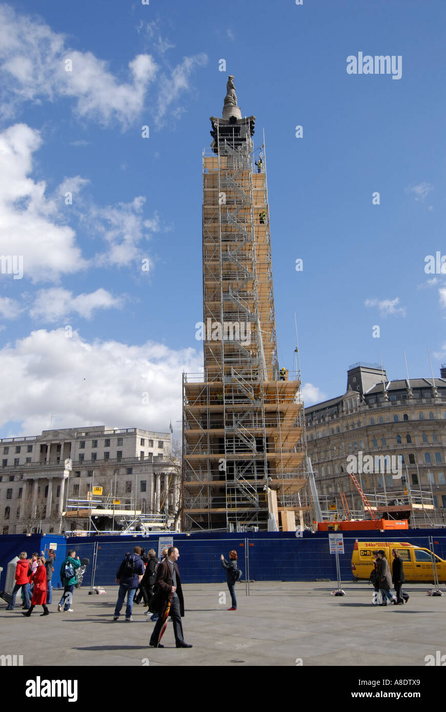 Nelson Column Cleaning High Resolution Stock Photography and Images - Alamy