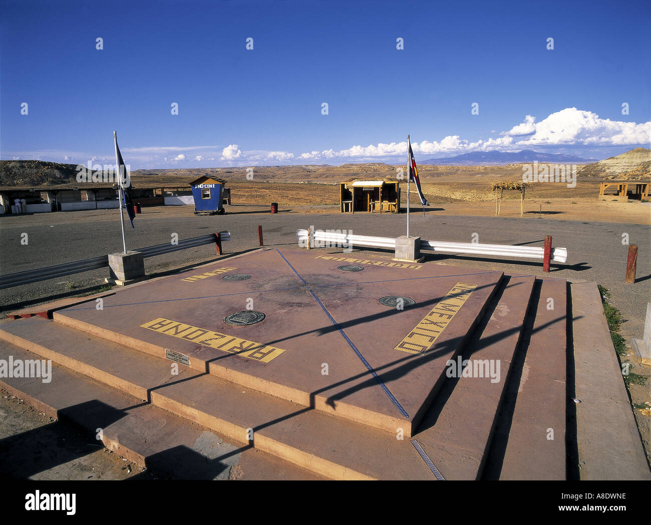 Four corners map hi-res stock photography and images - Alamy