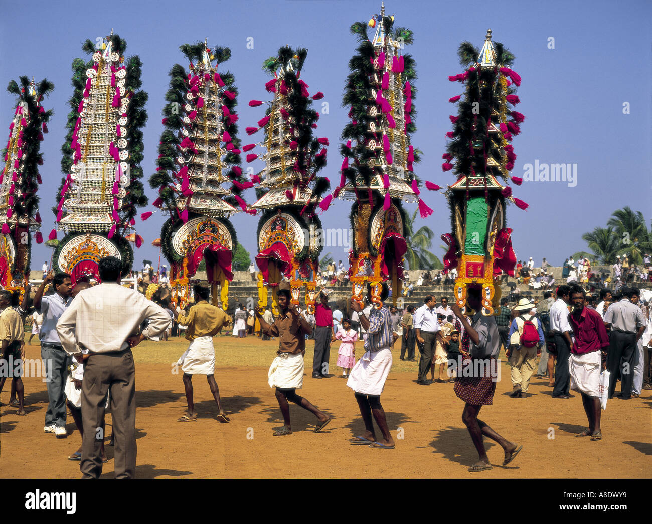 Folk dancer Trichur Kerala South India Stock Photo - Alamy