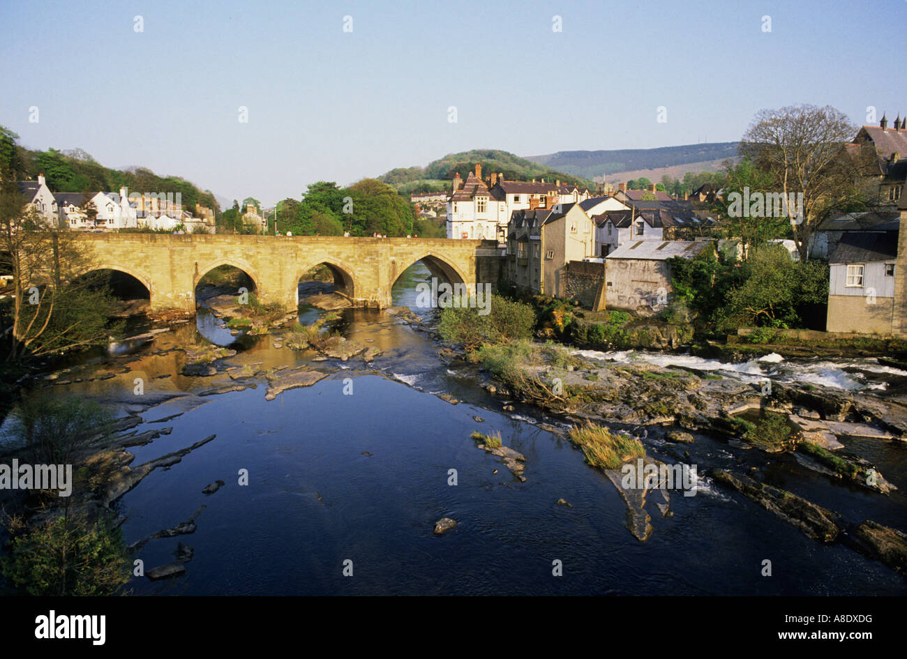 Llangollen, River Dee, medieval Bridge and Town, Wales, bridges travel ...