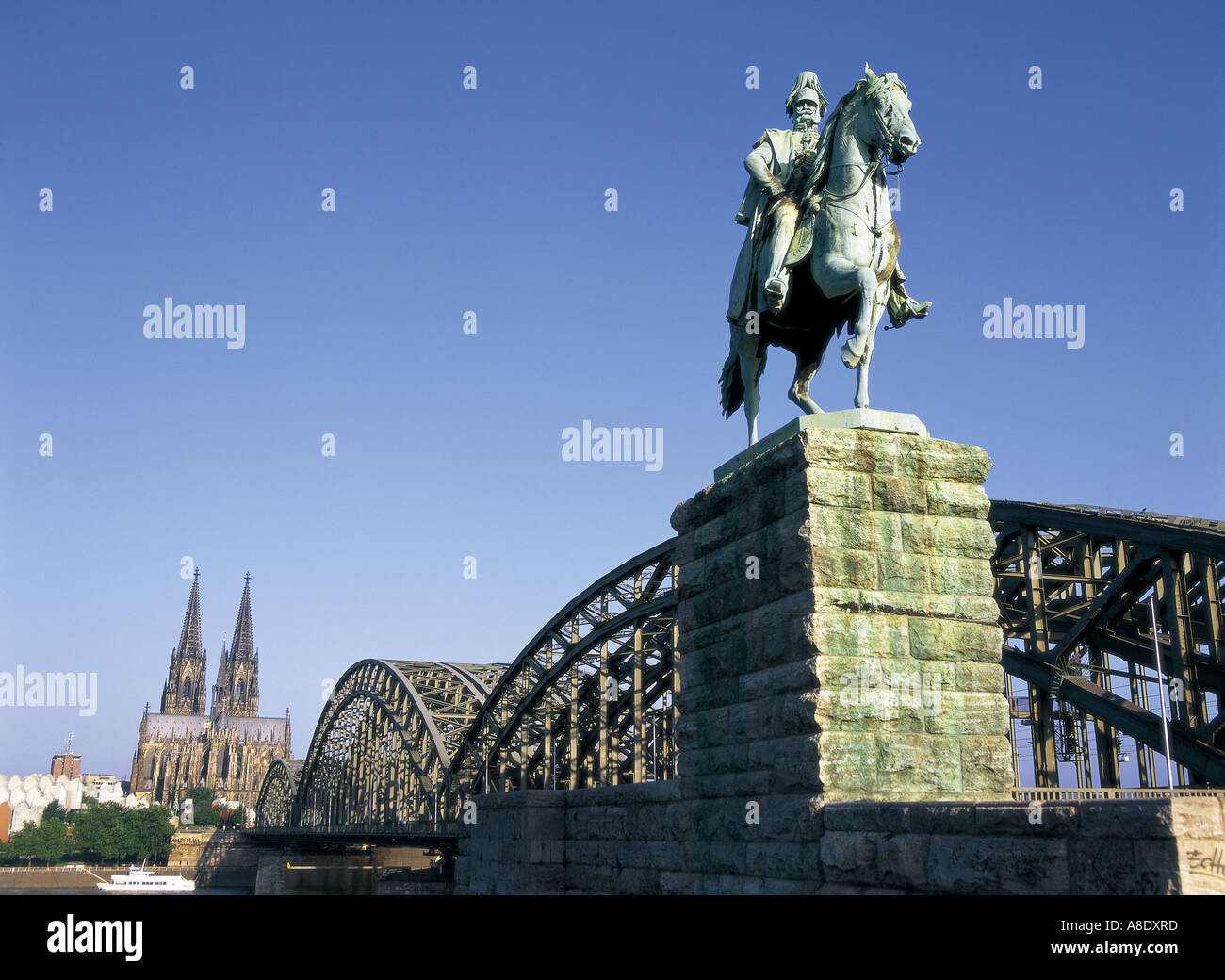 Hohenzollern bridge and Kaiser statue Cologne, Germany Stock Photo - Alamy