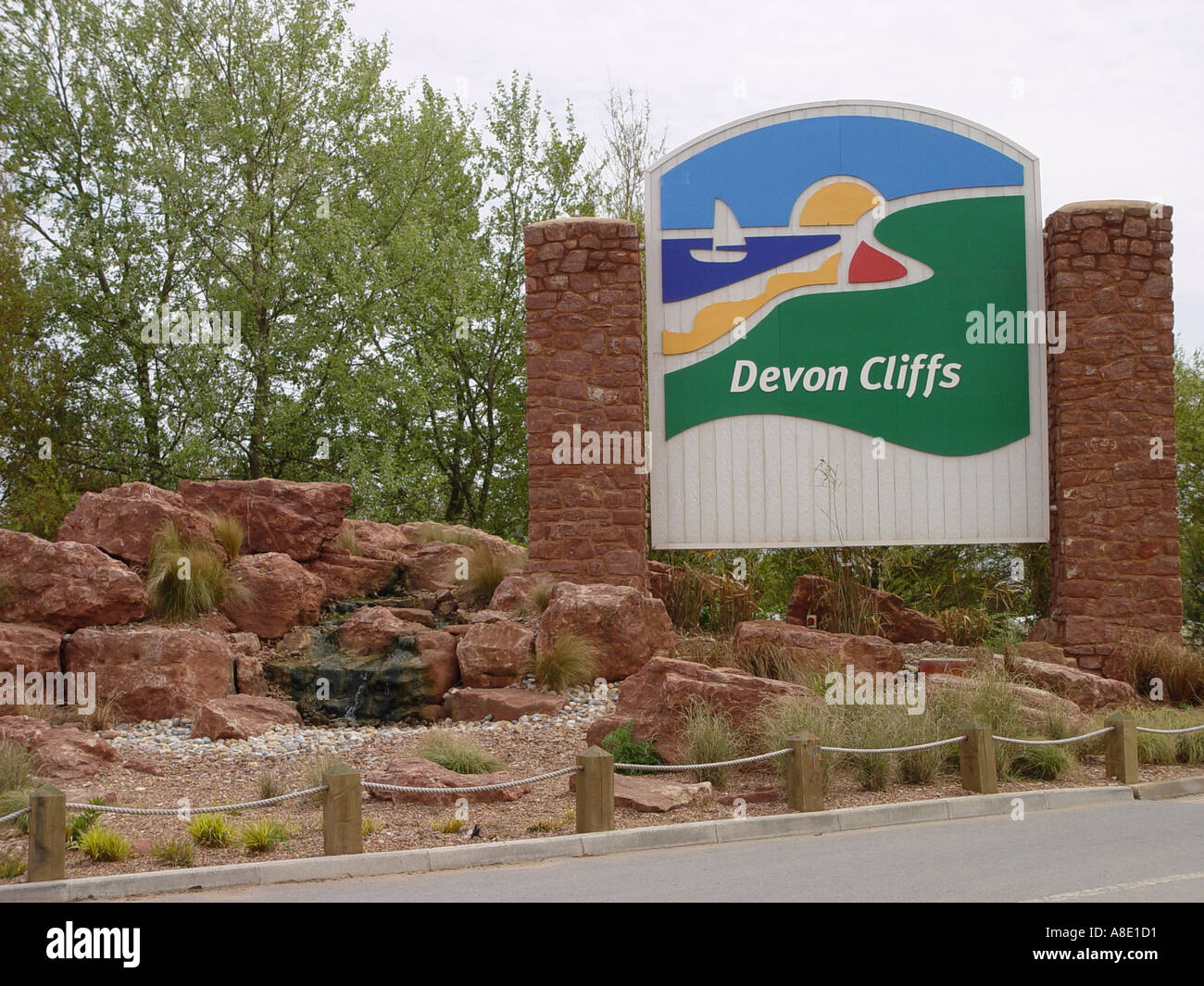 Devon Cliffs caravan and mobile home holiday park at Sandy Bay just ...