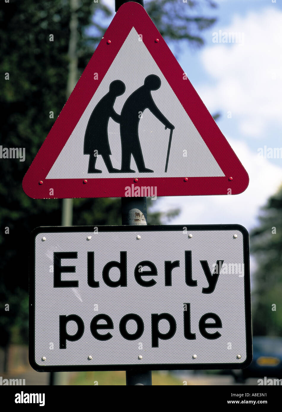 Old man walking bent hi-res stock photography and images - Alamy