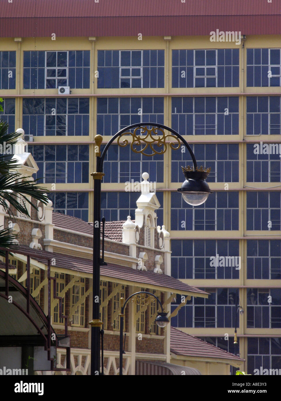 The old and new Kuala Lumpur at Merdeka Square Stock Photo - Alamy