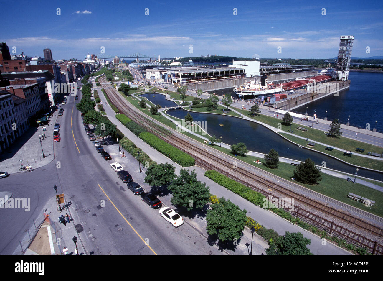 Old railroad montreal hi-res stock photography and images - Alamy