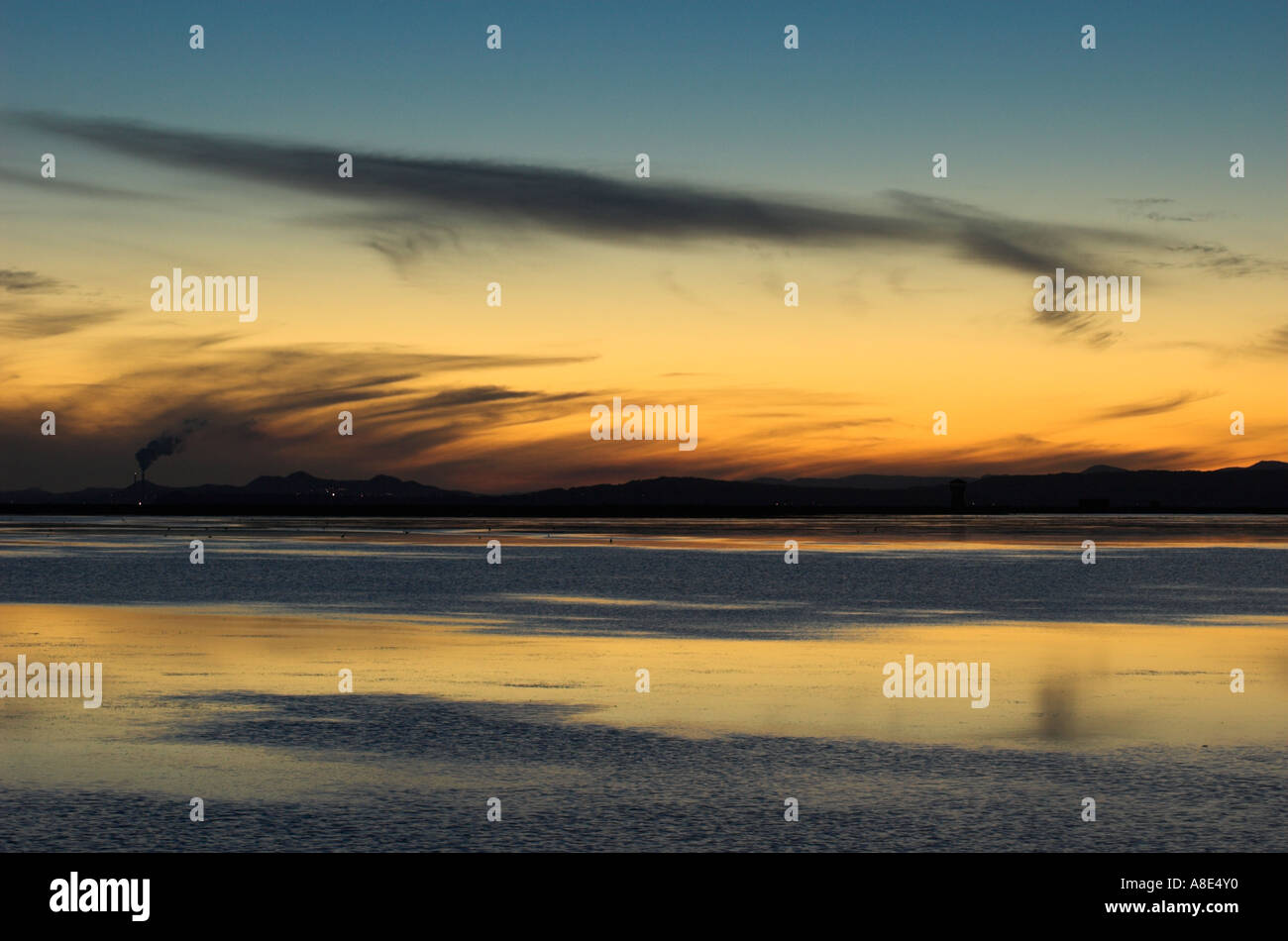 Tranquil seascape in sunset hi-res stock photography and images - Alamy