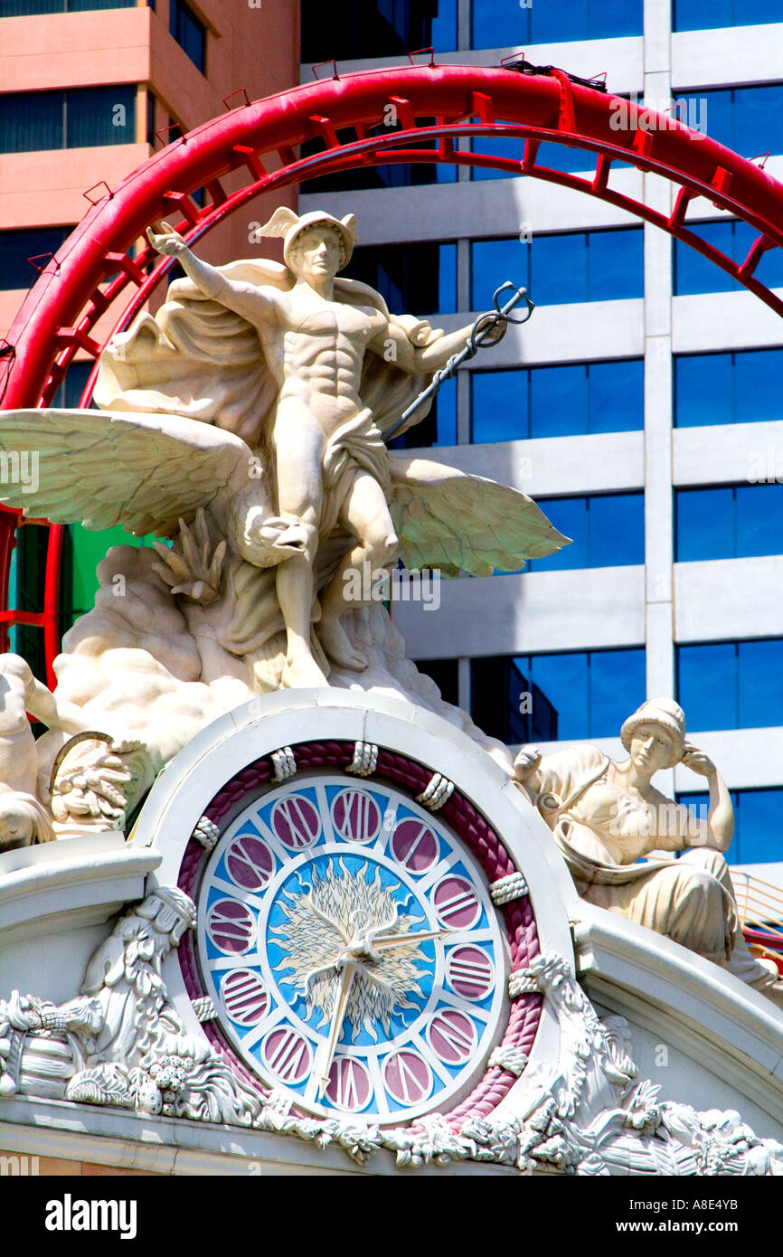 Rollercoaster track hi-res stock photography and images - Alamy