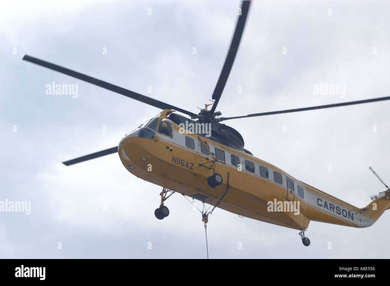 Construction helicopter hi-res stock photography and images - Alamy