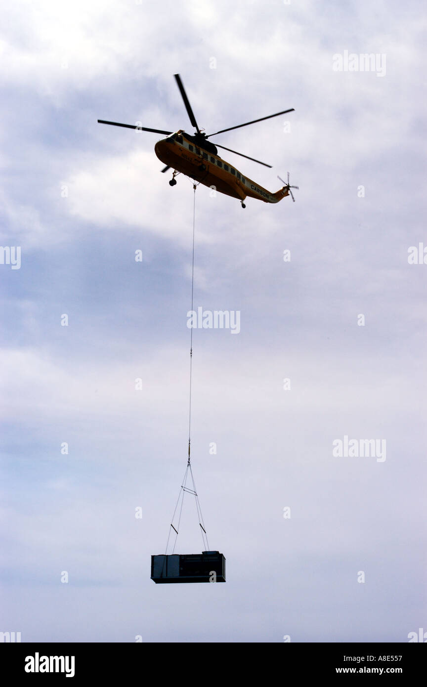 Construction helicopter hi-res stock photography and images - Alamy