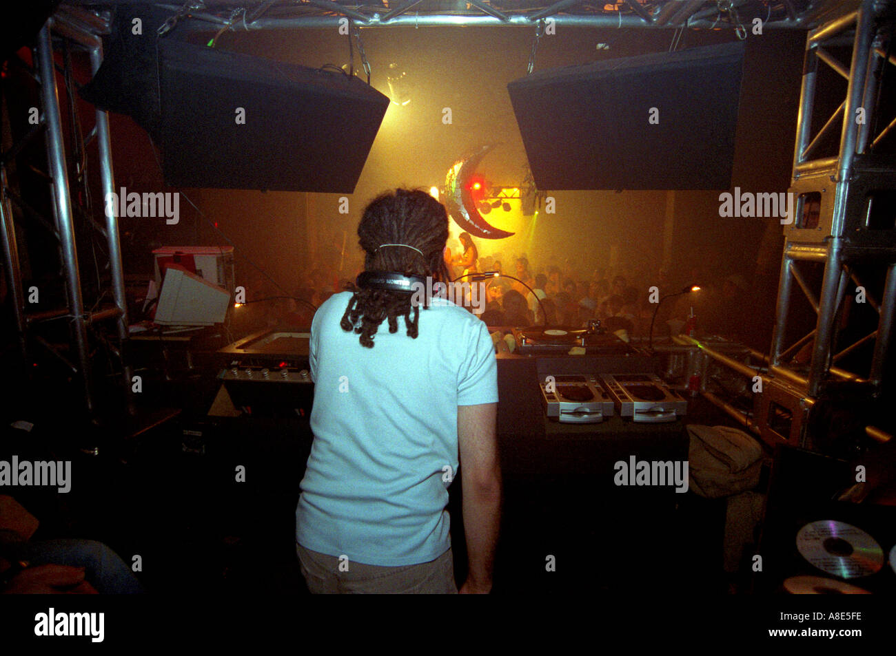 Speakers booth hi-res stock photography and images - Alamy