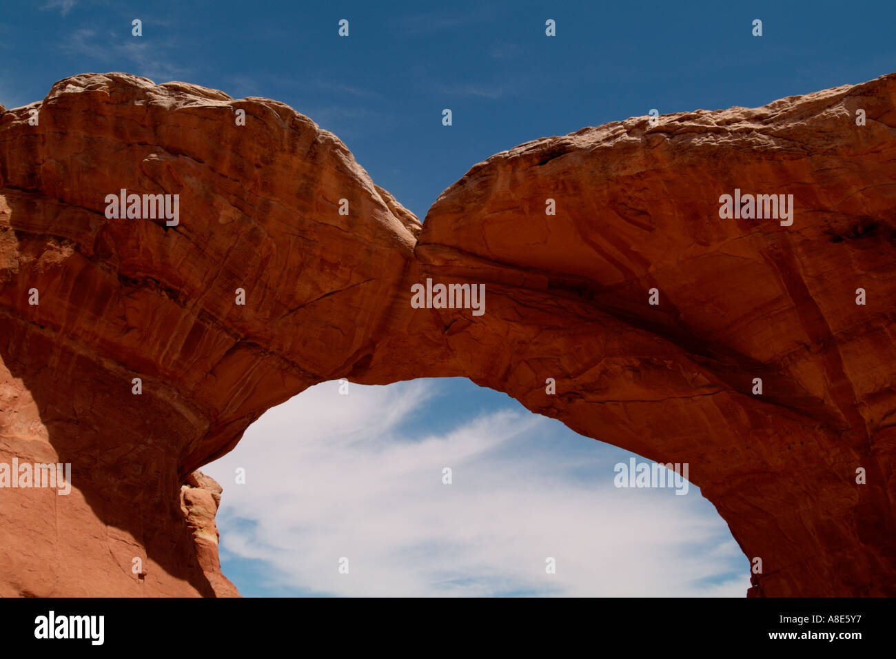 Broken arch hi-res stock photography and images - Alamy