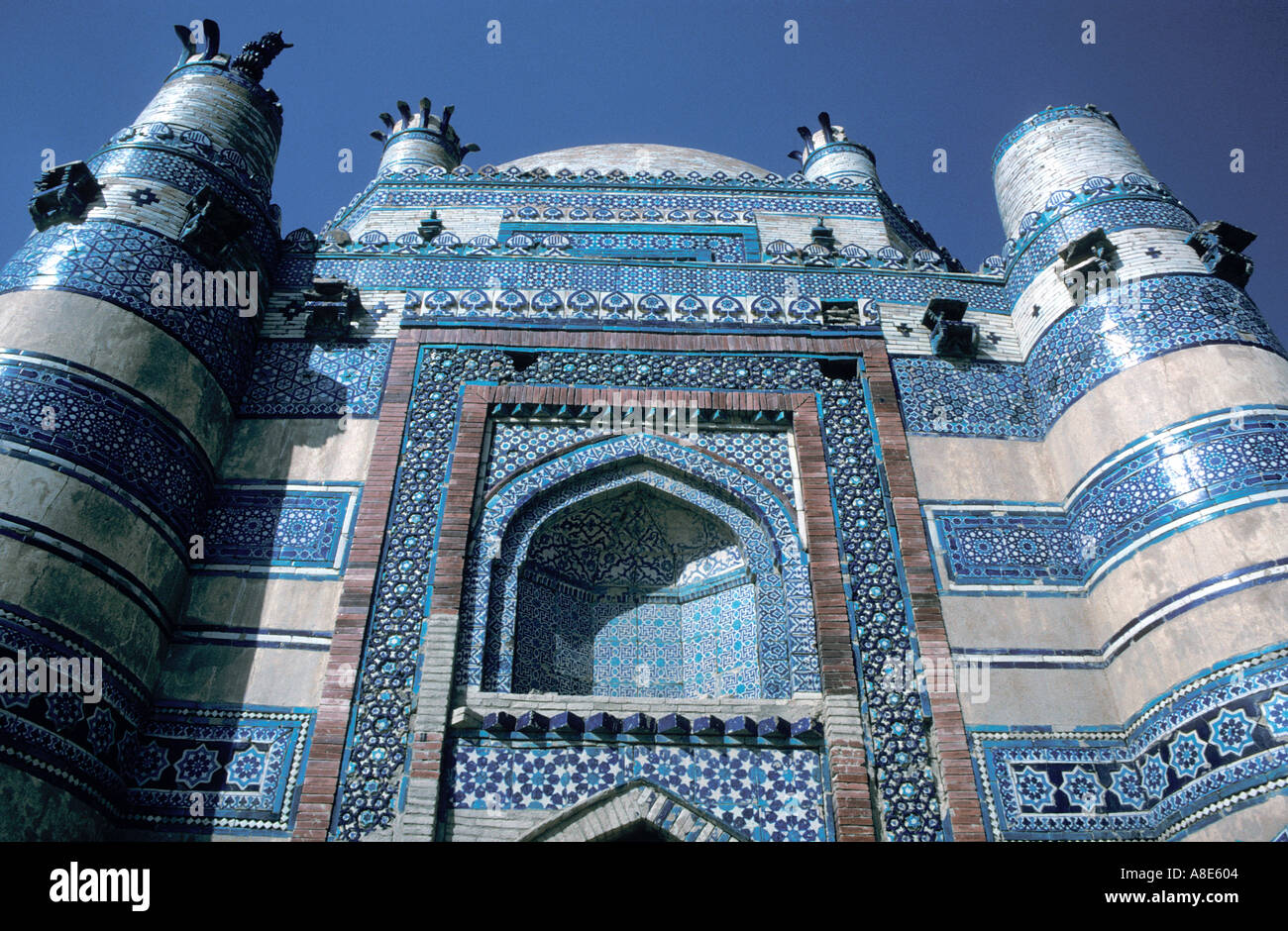 tomb of Bibi Jawandi at Uch Sharif Pakistan Stock Photo - Alamy