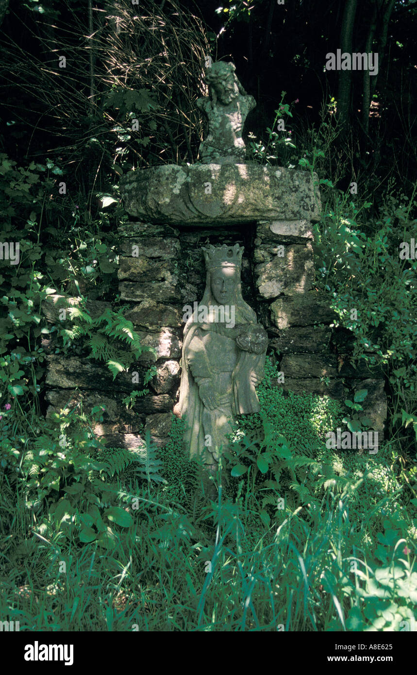 Brittany folklore hi-res stock photography and images - Alamy