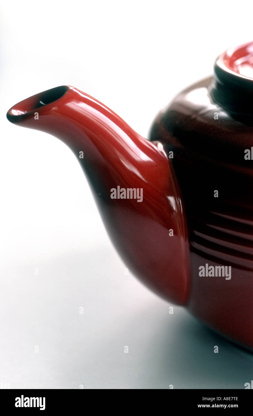 RED TEA POT Stock Photo - Alamy