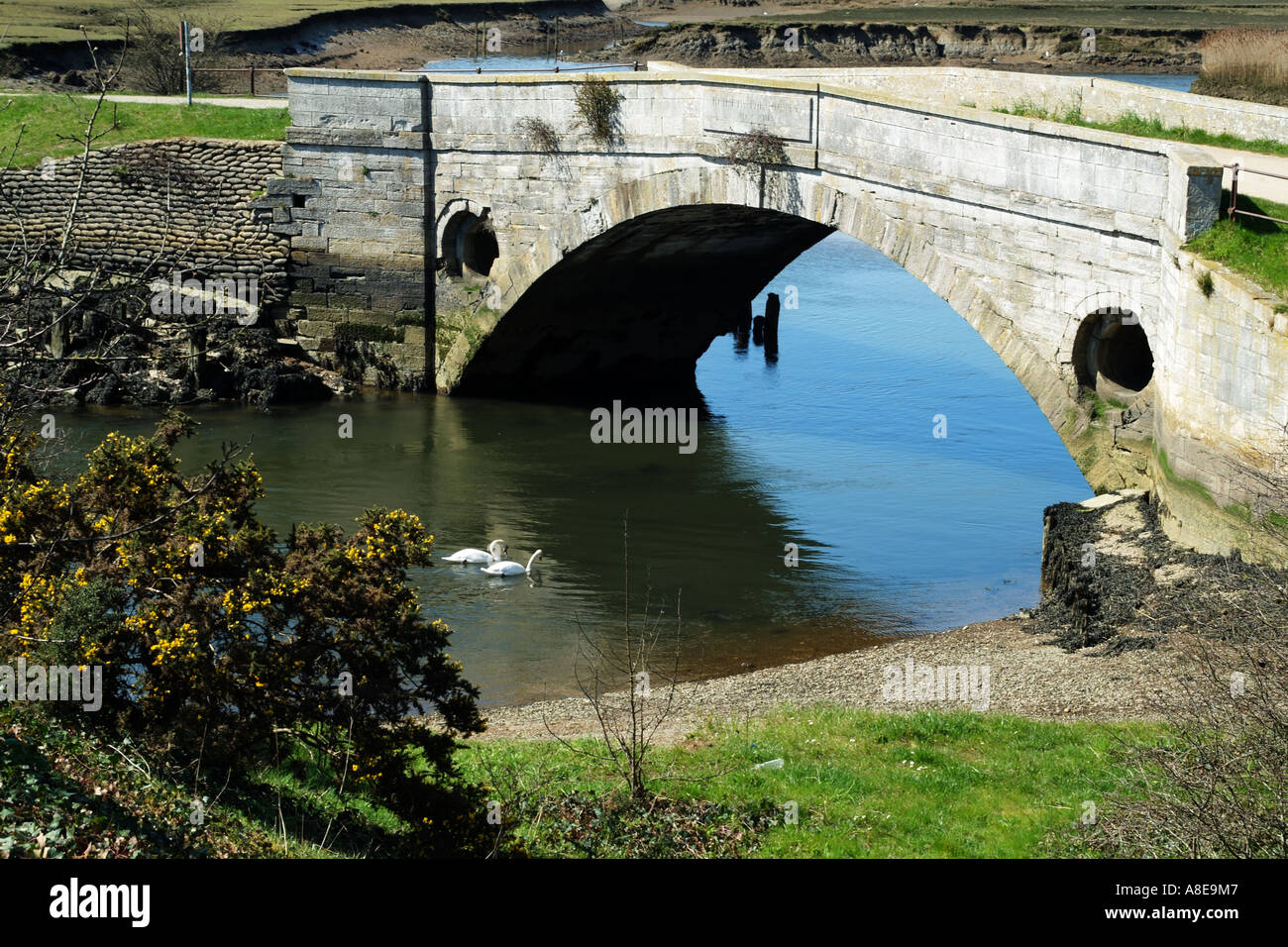 Old redbridge hi-res stock photography and images - Alamy